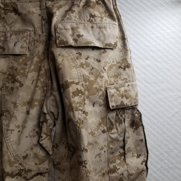 U.S. Army | Pants | 42 273w Desert Digital Camo Ocp Pants | Poshmark